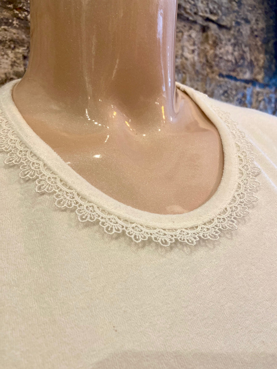 Najerika Bamboo Nightdress 4303 – The Halifax Bra Store